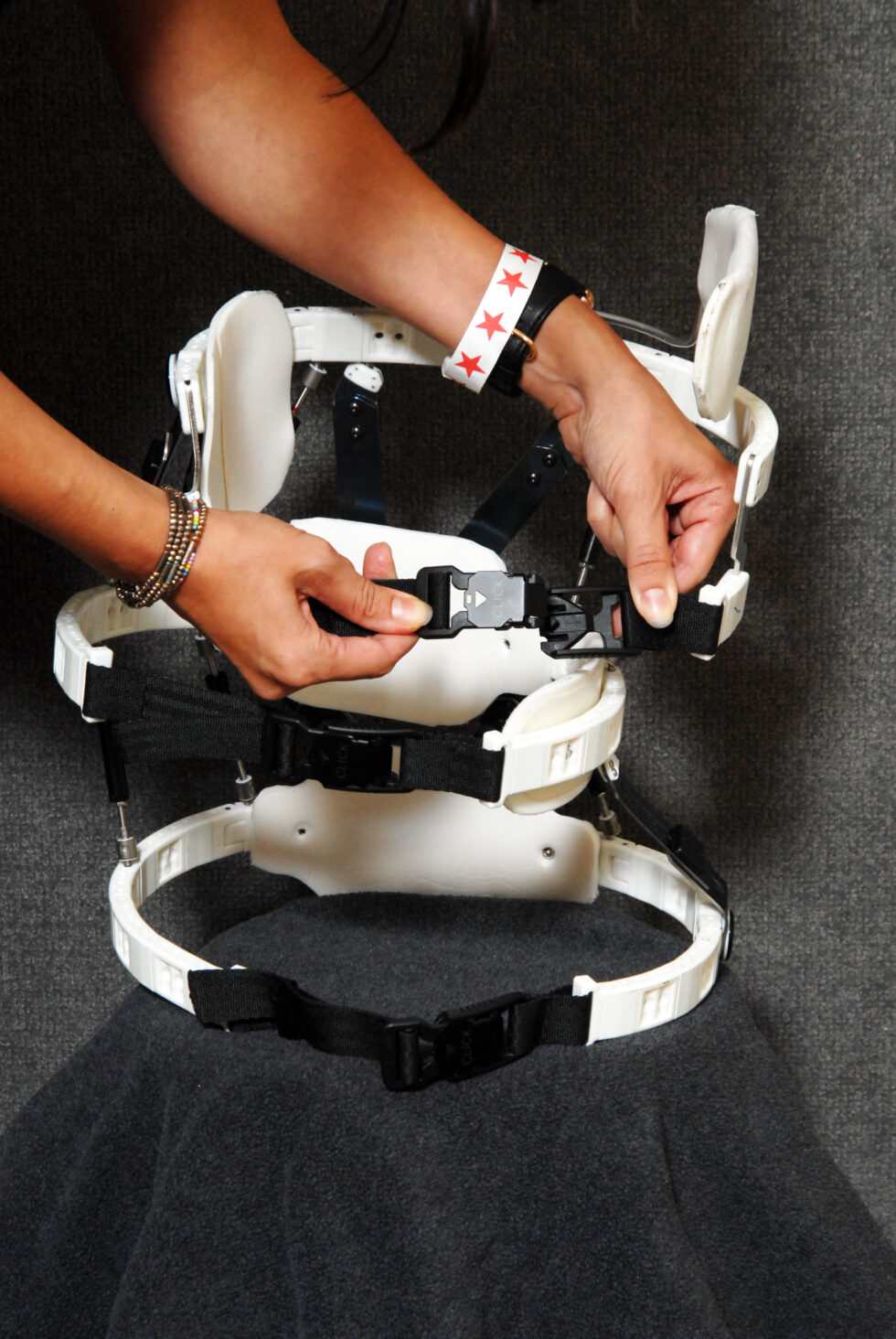 What Is a Dynamic Scoliosis Brace and How It Helps | Green Sun Medical